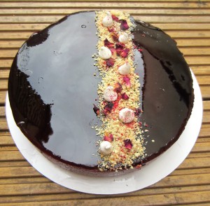 How To Make The Perfect Boozy Blackcurrant Mousse - Patisserie Makes ...