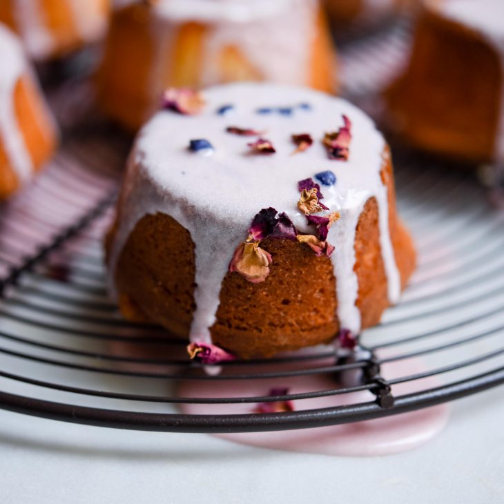 Small Cakes - Patisserie Makes Perfect