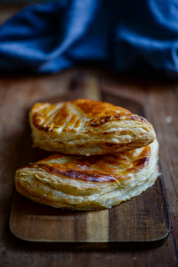 Chausson aux Pommes - Patisserie Makes Perfect