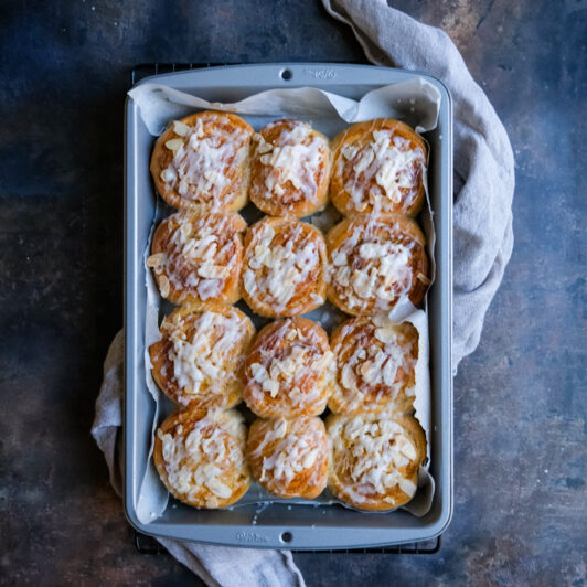 Snowflake Cake - Patisserie Makes Perfect